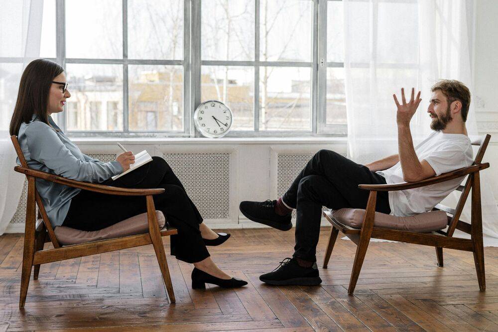 Therapy for Men in Winnipeg - Oakville Wellness Center